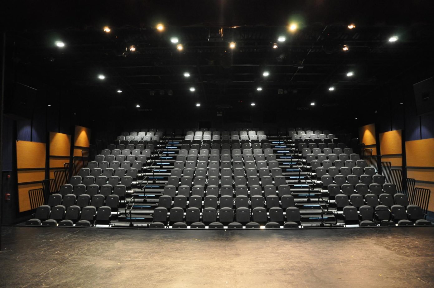 Meet Billy Elliot: Highland Park Players (IL) - BETM